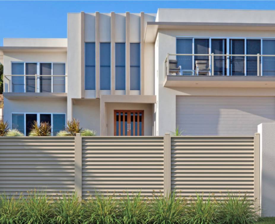 Shop Ultra Aluminum™ Fencing and Railing